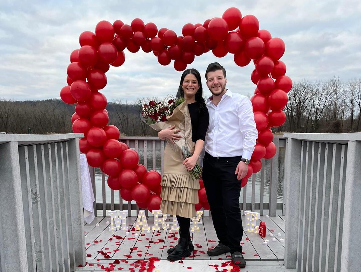 Simchas - Jewish Couple Engagements | SawYouAtSinai